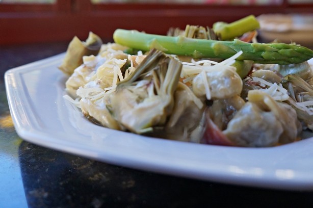 Agnoline com Molho de Gorgonzola, Mini Alcachofras e Parma | Oba ...